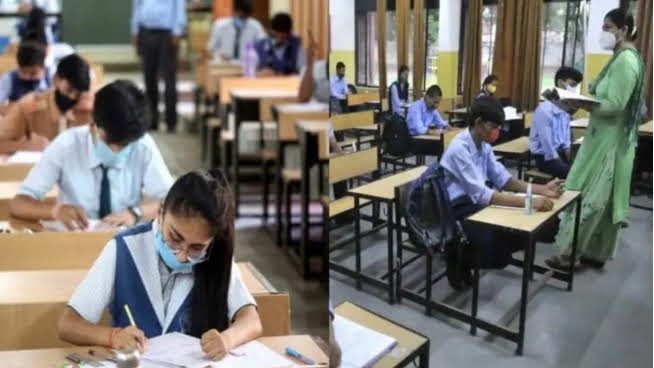 अधिकतर सीबीएसई से संबद्ध सरकारी स्कूलों में लगा नो एडमिशन का बोर्ड ...